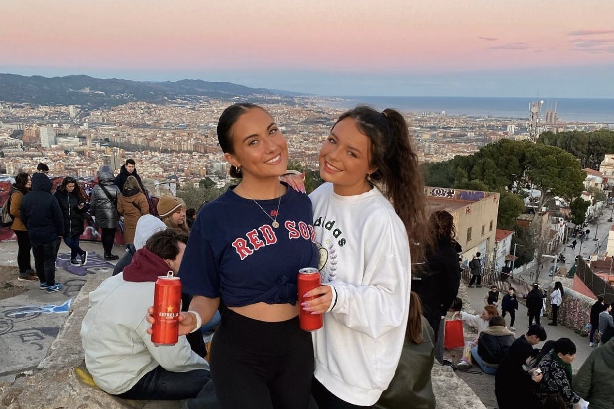 Insider s Guide To Teaching English In Barcelona 2024 insider-s-guide-to-teaching-english-in-barcelona-2024