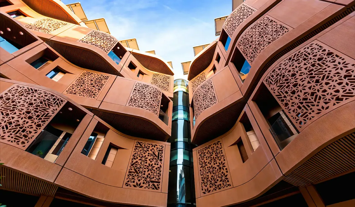 UAE Architecture: From Tradition to Modern Marvels