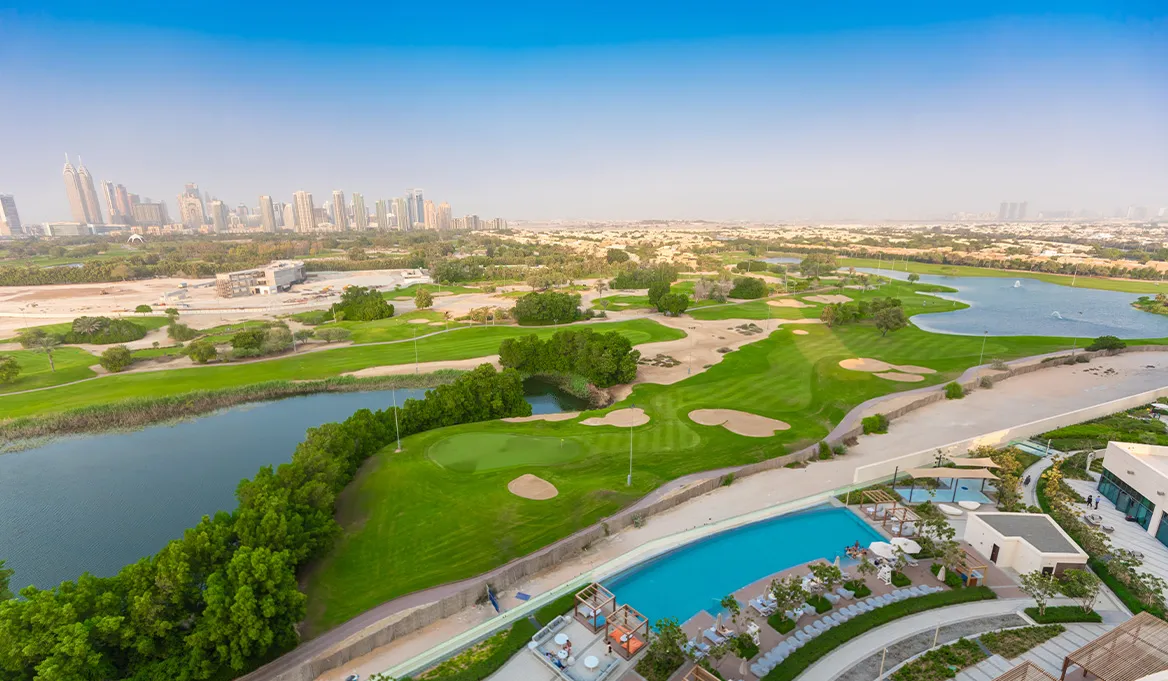How Golf Course Communities Elevate Your Lifestyle Quality