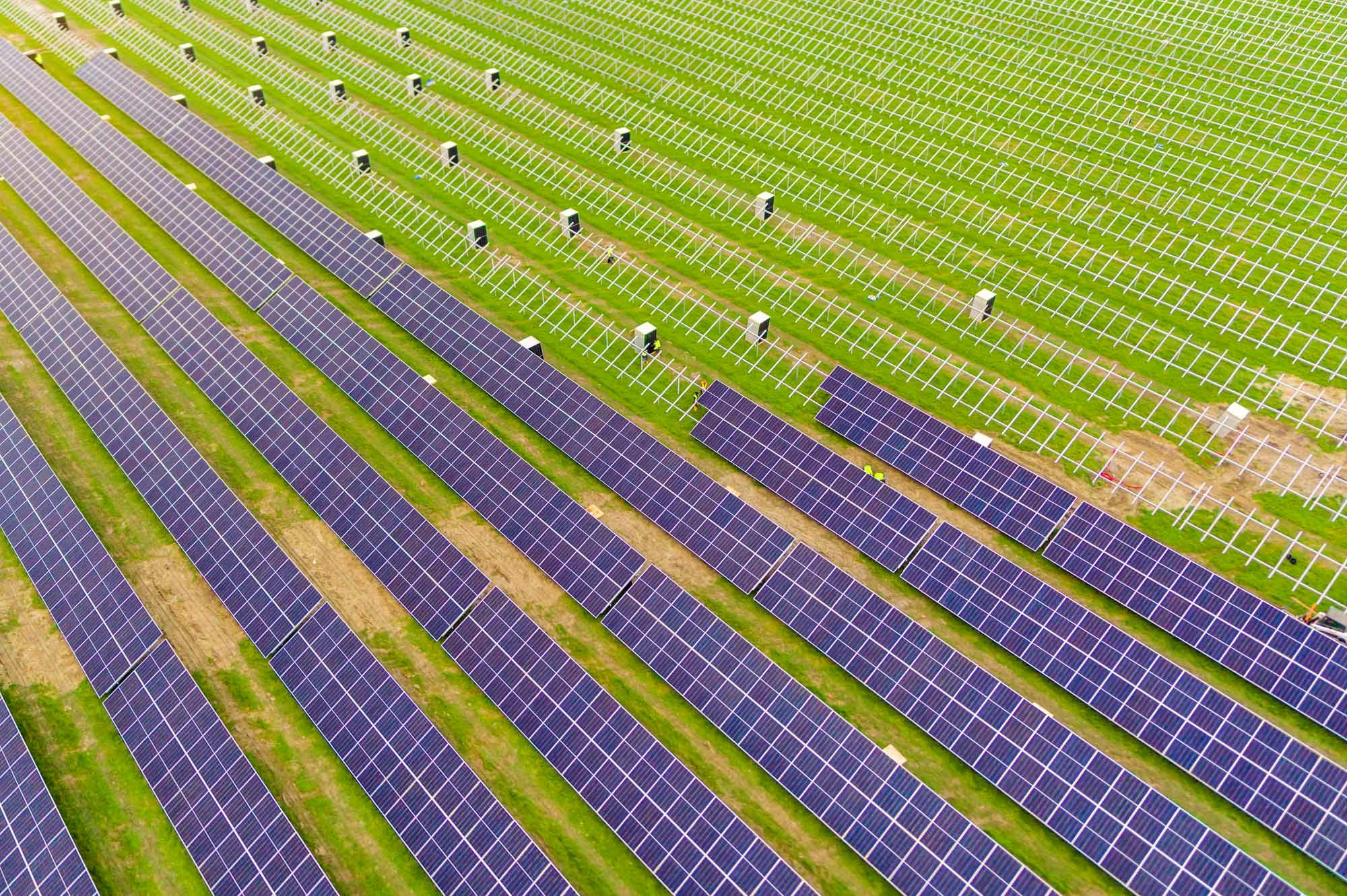 24/7 Carbon-Free Energy: Methods, Impact & Benefits