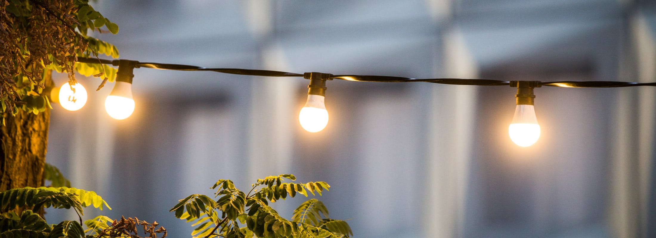 Excess Spread — Hope as strategy, Italian glamour, lights on