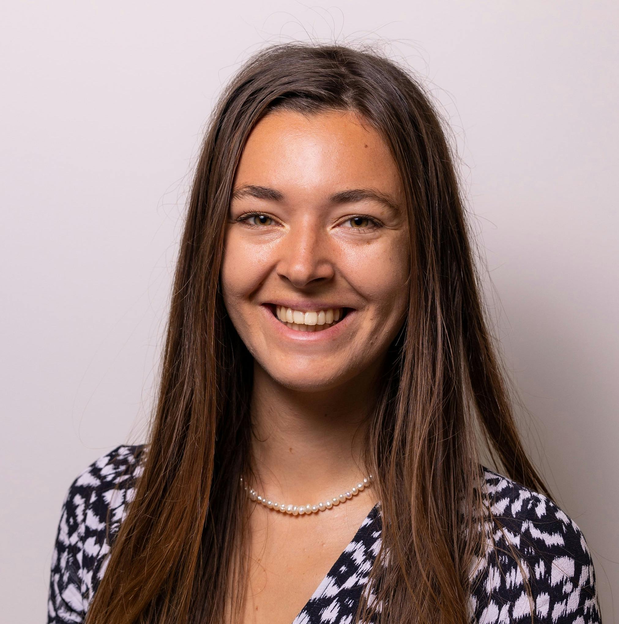 Lara Gibson's Instagram, Twitter & Facebook on IDCrawl