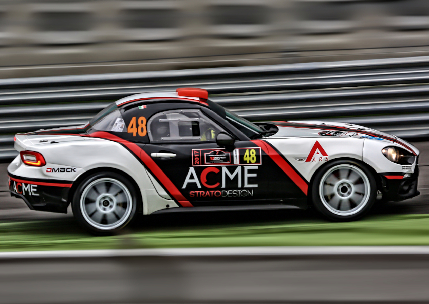 ACME - Automotive Challenging Motorsport Engineering