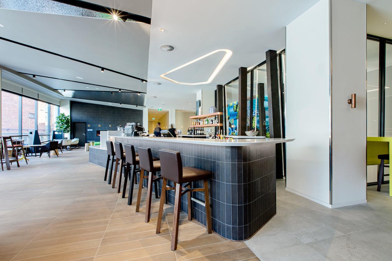 Holiday Inn Express, Adelaide | Our Work - ADCO | Construction ...
