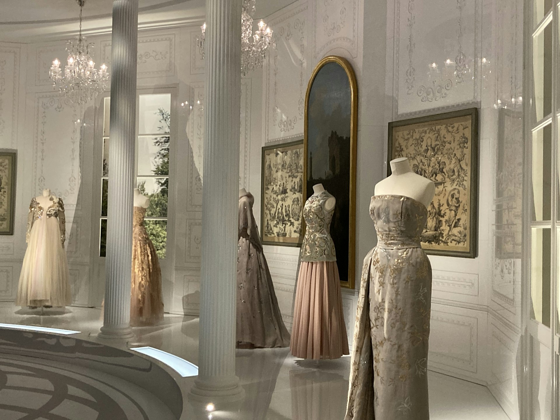 AgeNCe - Christian Dior Designer of Dreams - Doha