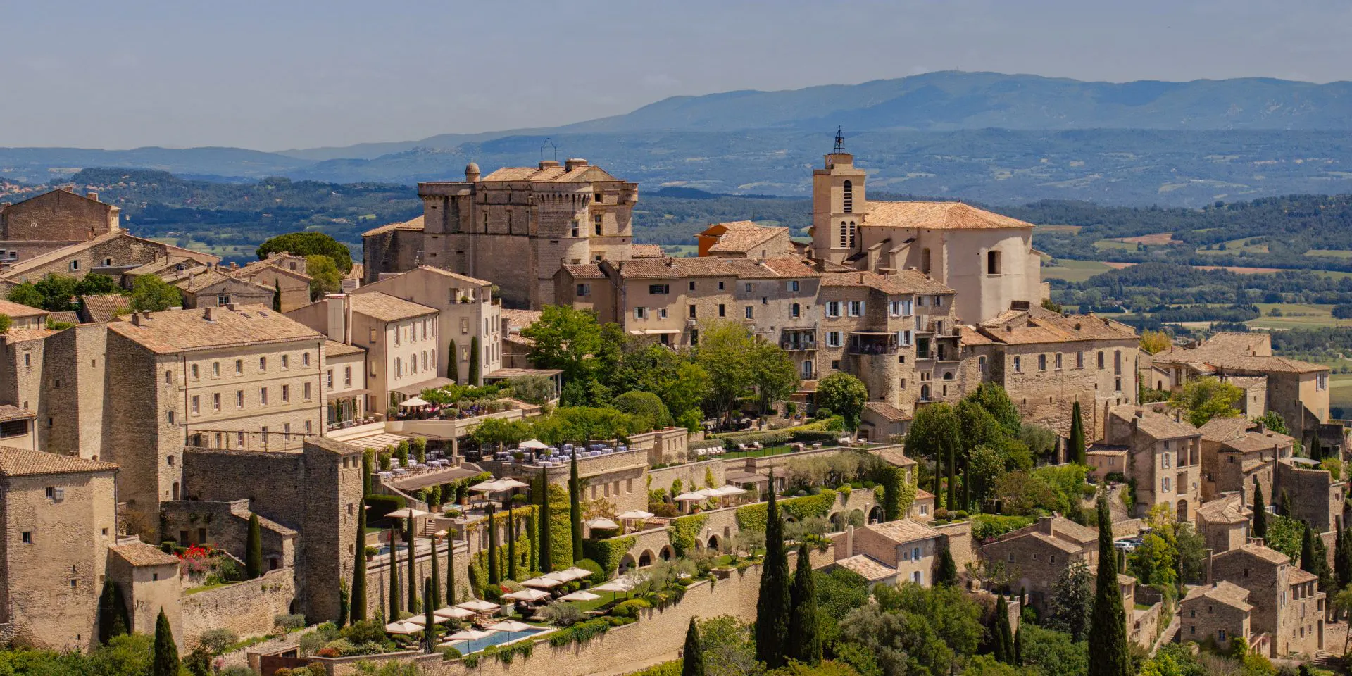 Palace Gordes | Hôtel de Luxe | Airelles Gordes La Basitide