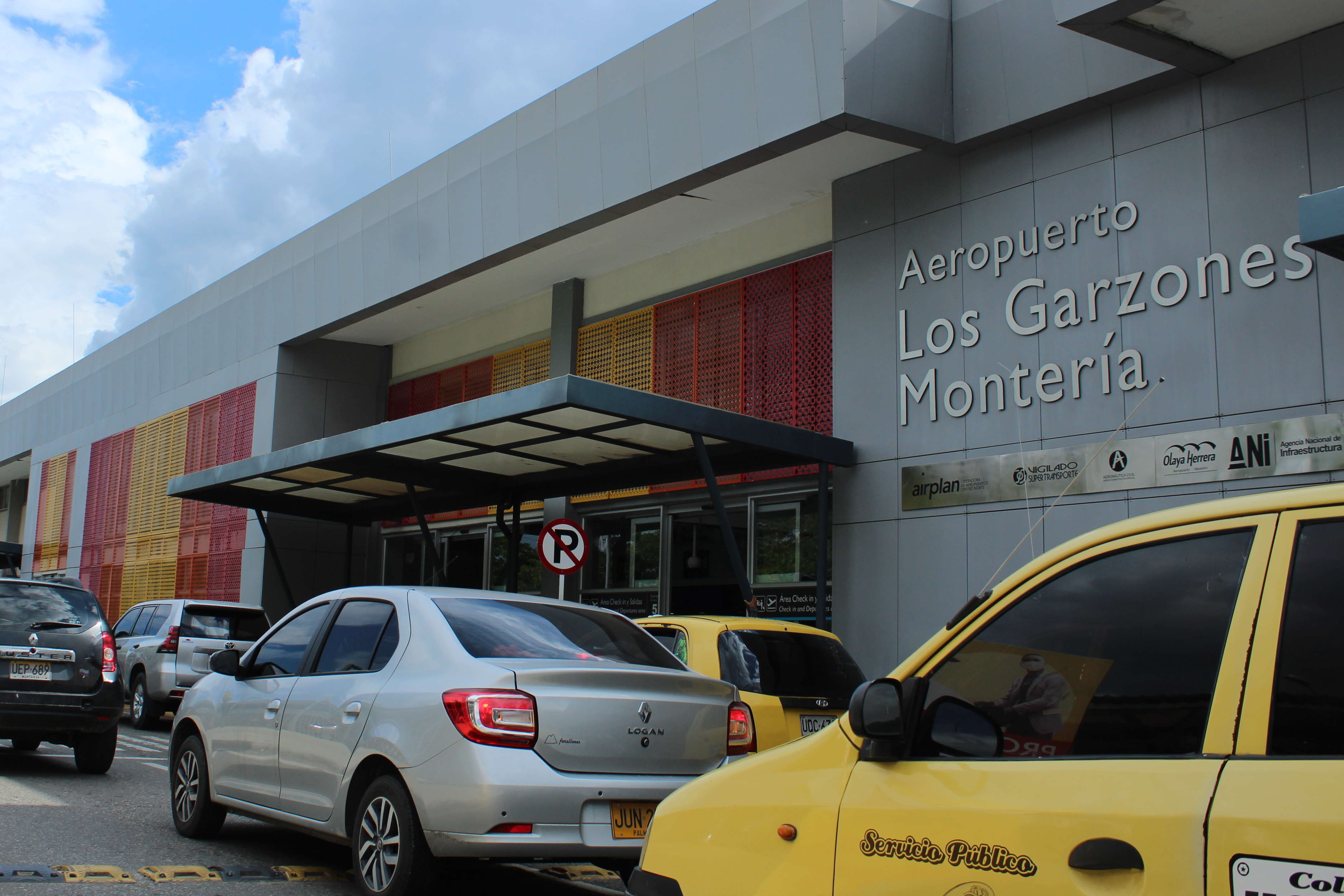 Como llegar | Aeropuerto MTR