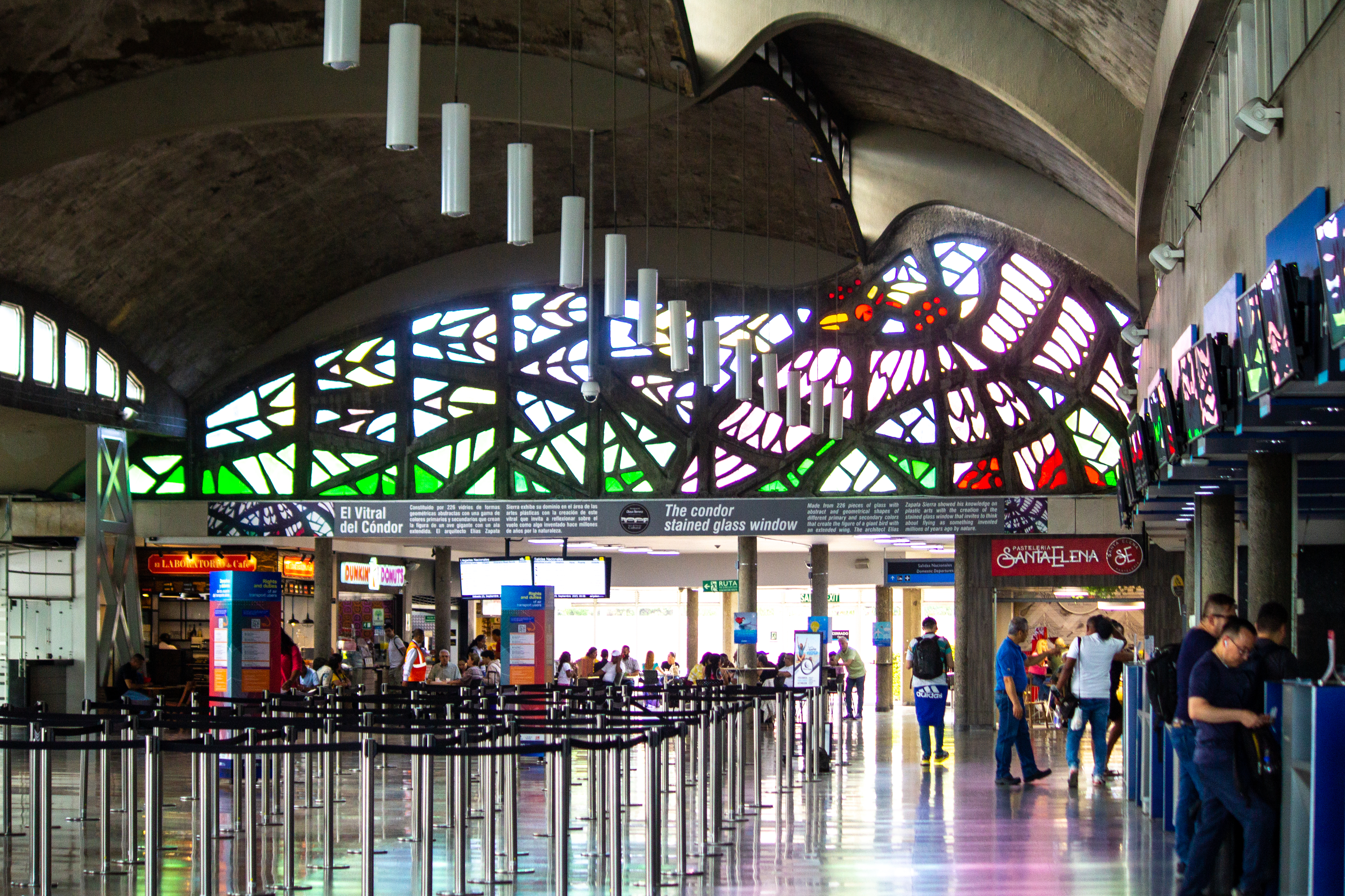 Inicio | Aeropuerto EOH