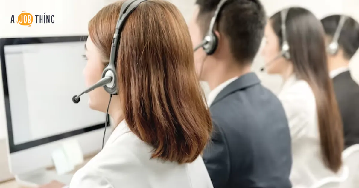 4 Key Challenges and Solutions to Navigating Customer Service Recruitment