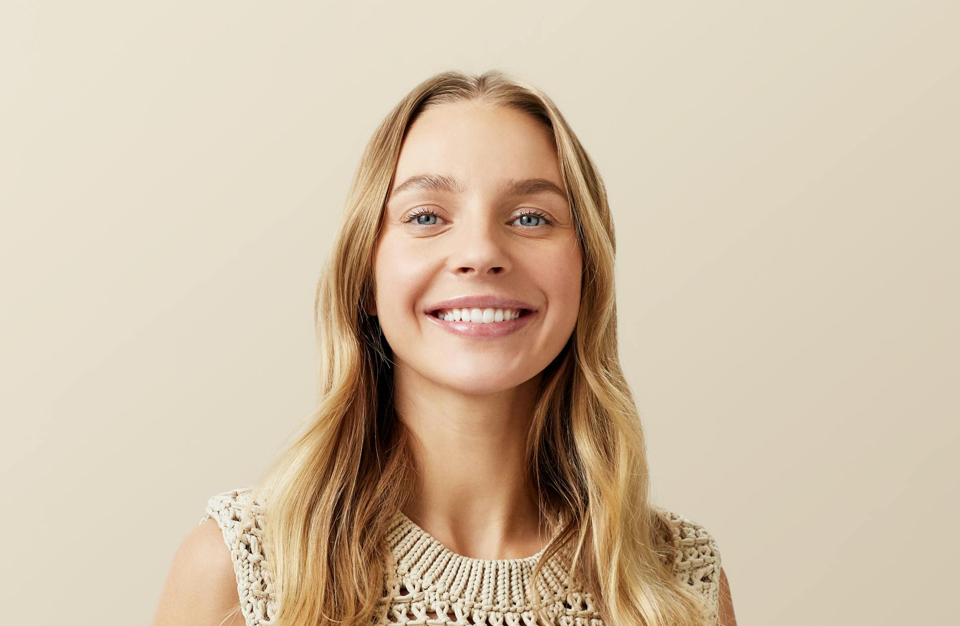 ALPINE WHITE in-office bleaching for sensitive teeth - painless and ...