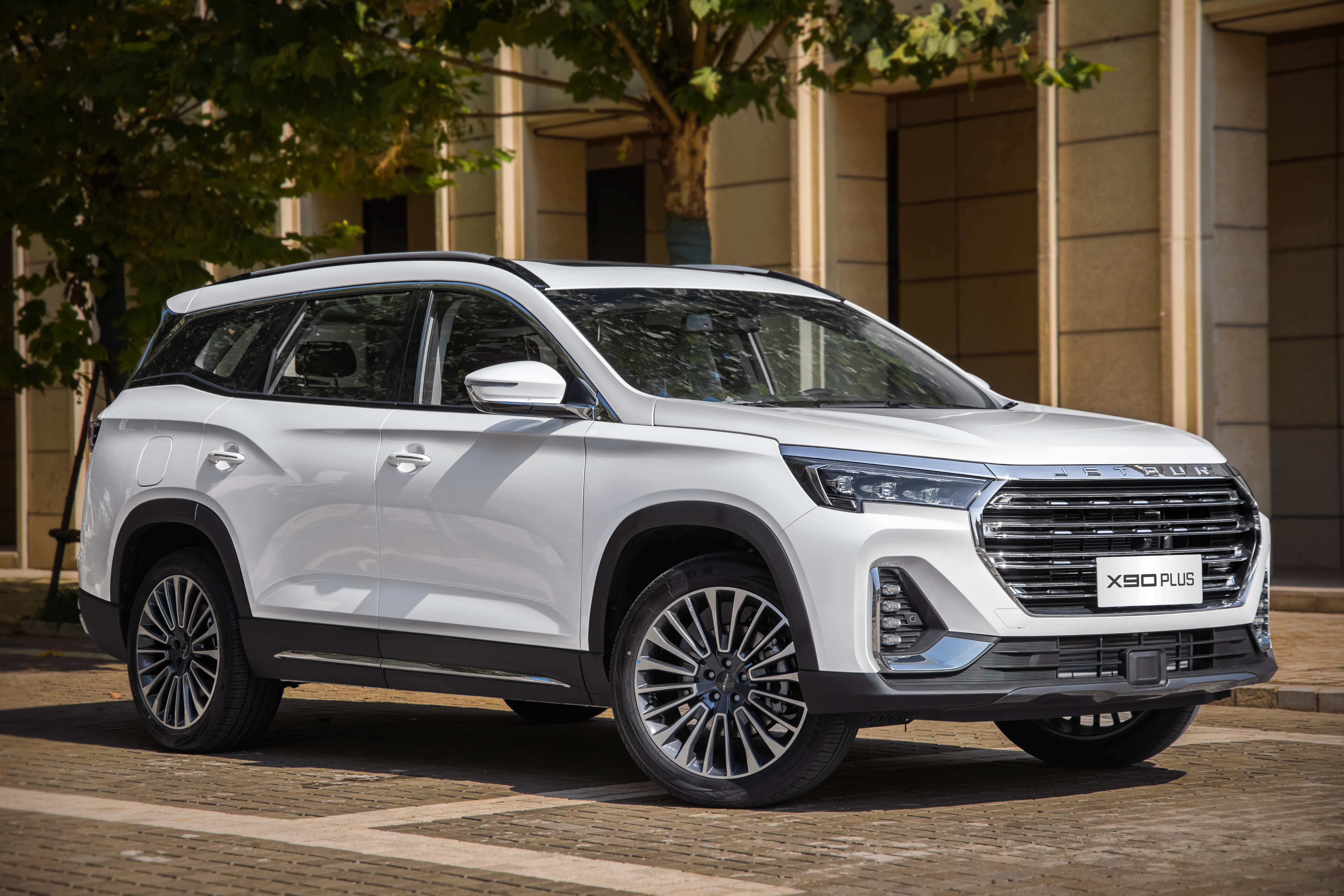 Jetour presenta oficialmente en Perú su nueva camioneta SUV X90 Plus