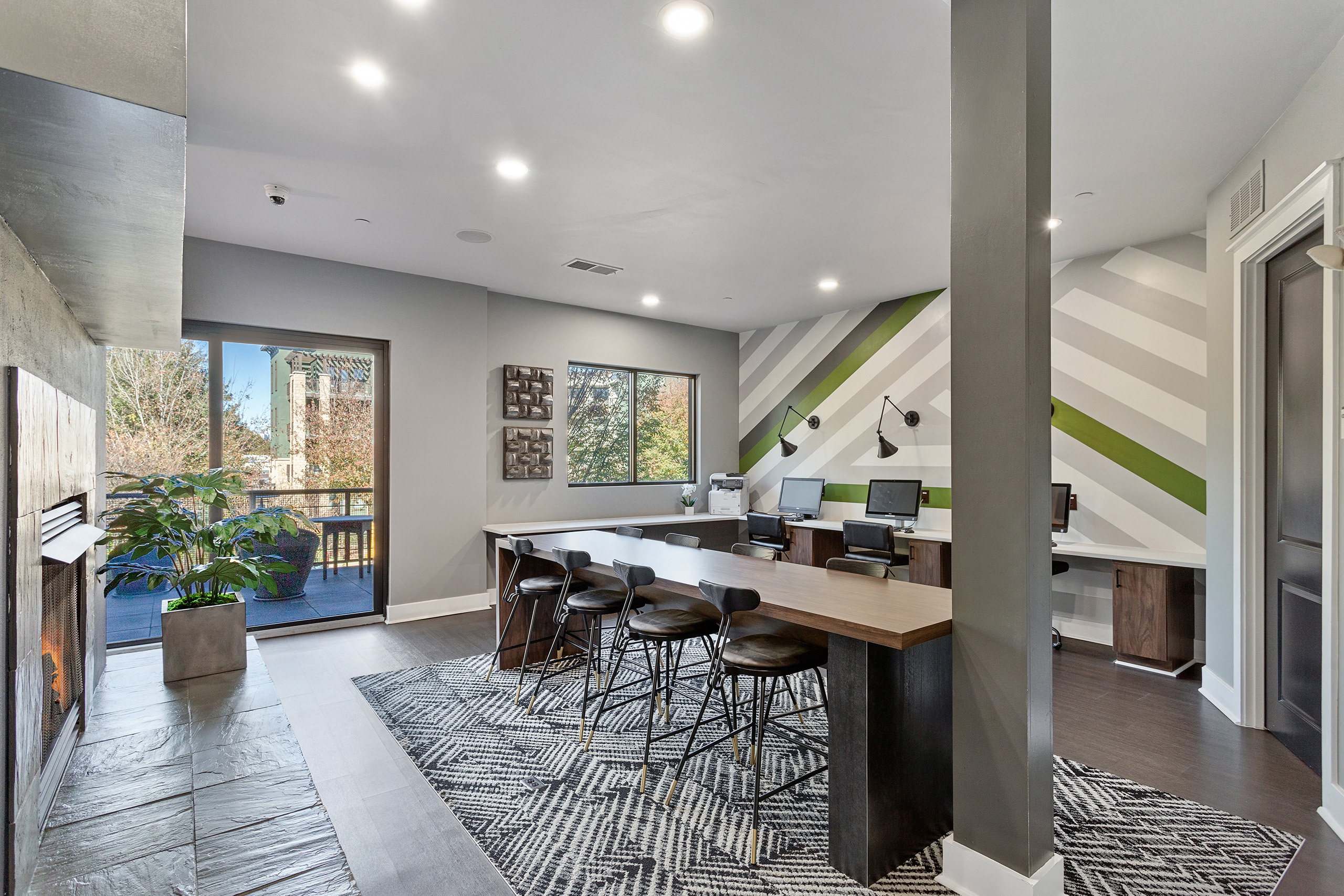 Luxury Apartments in Old 4th Ward | AMLI Parkside