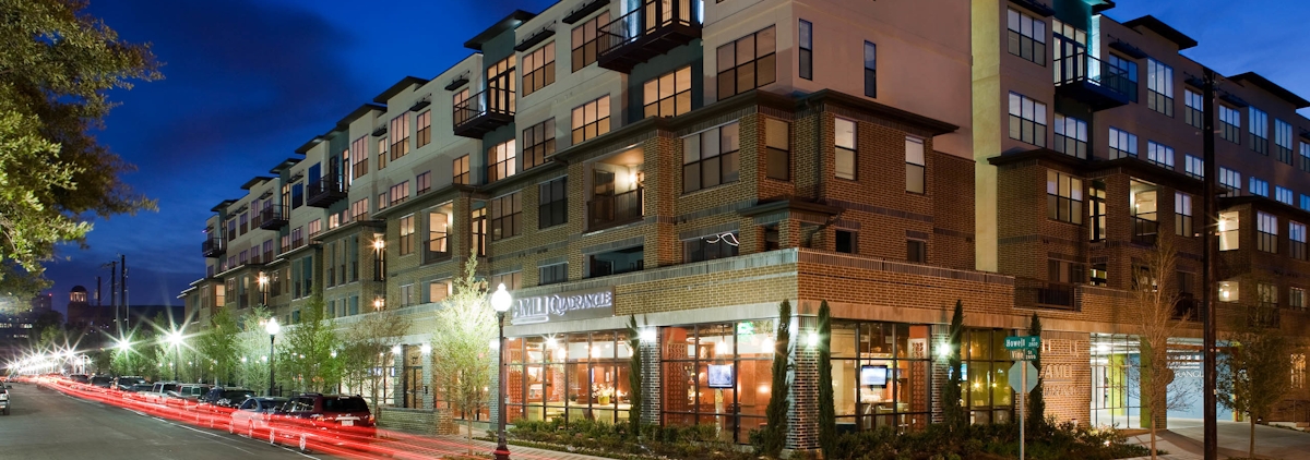 Uptown Dallas Apartments | AMLI Quadrangle