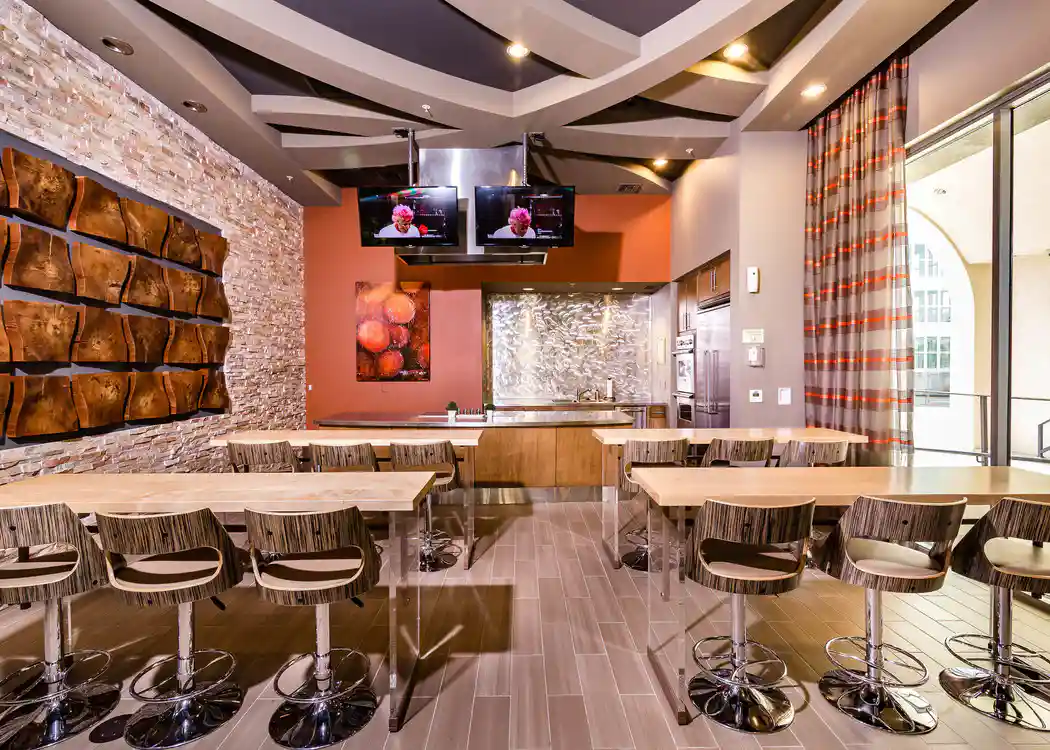 Lone Tree Luxury Apartment Amenities | AMLI RidgeGate