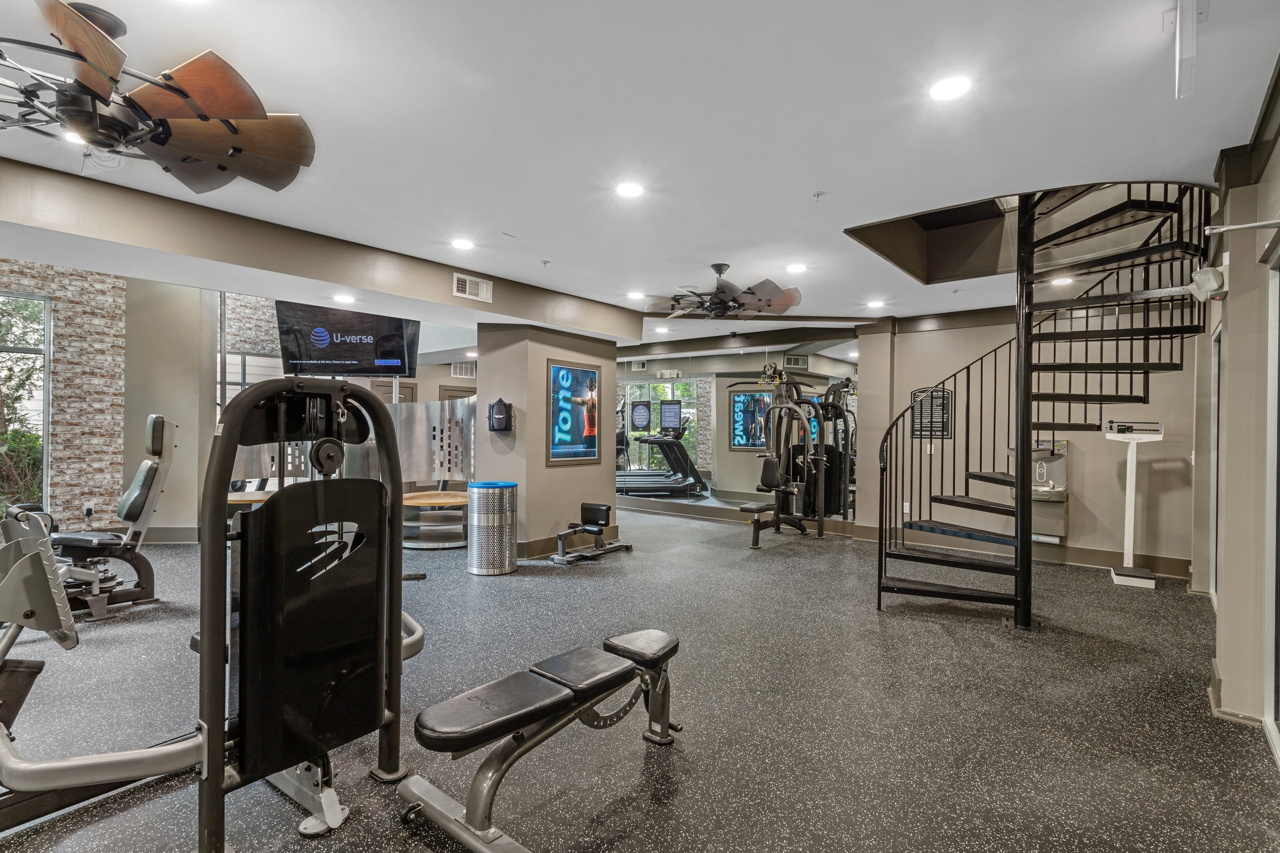 Apartments in Alpharetta, GA | AMLI North Point