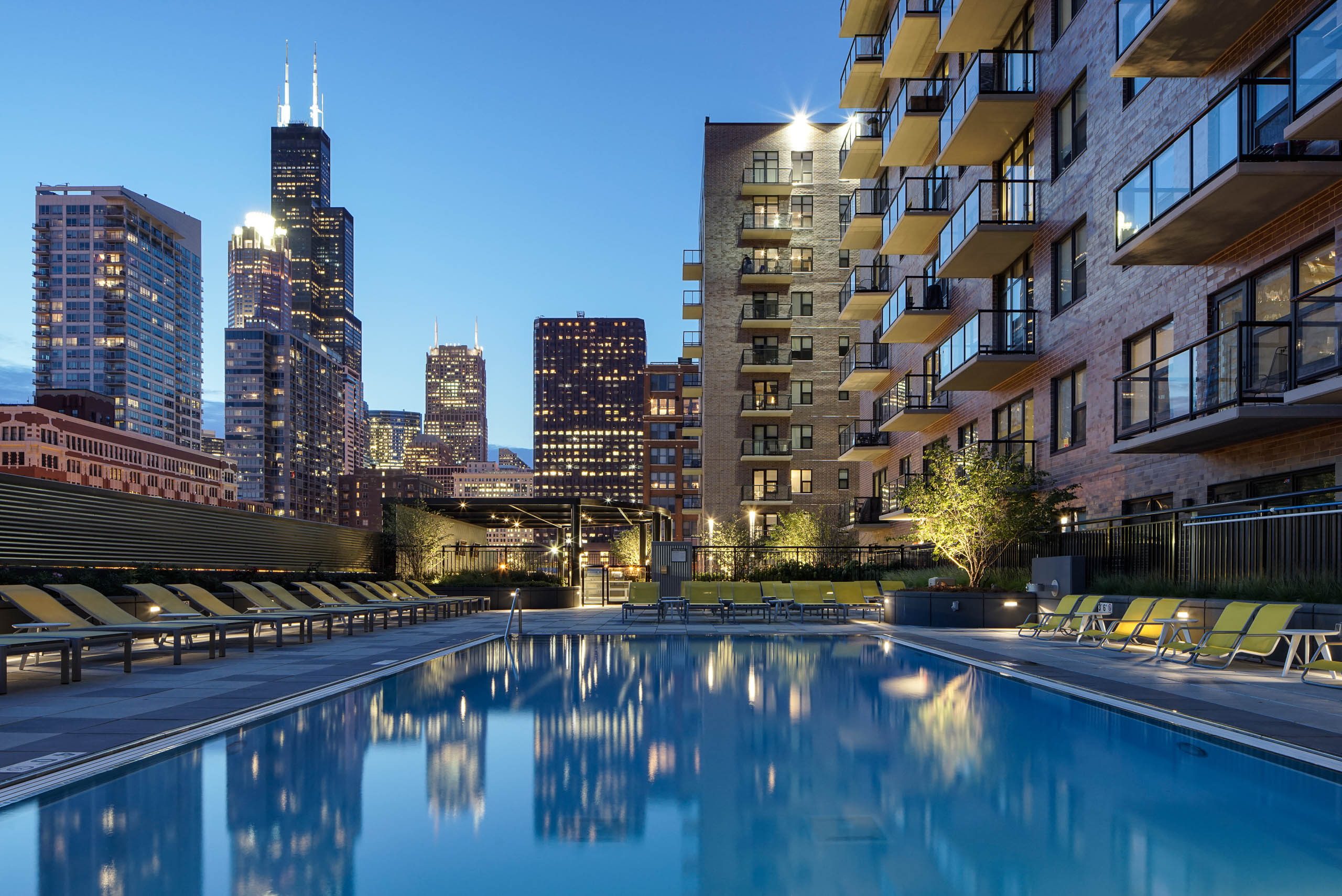 AMLI Lofts | Luxury Apartments in South Loop, Chicago IL