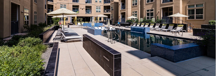 AMLI RidgeGate | Apartments for Rent in Lone Tree CO