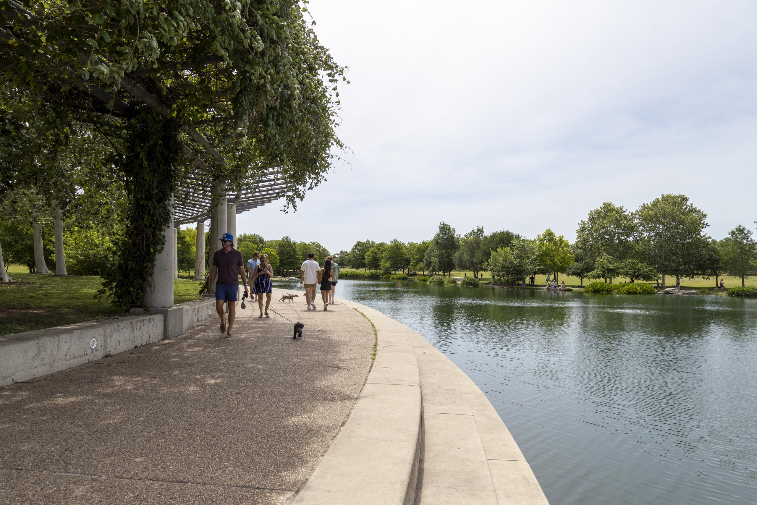 Pet-Friendly Apartments in Mueller, Austin | AMLI Branch Park
