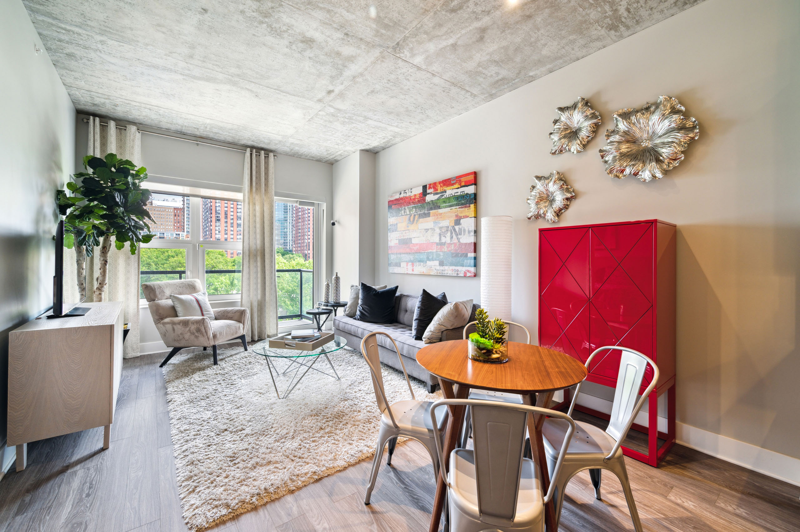 Amli lofts store