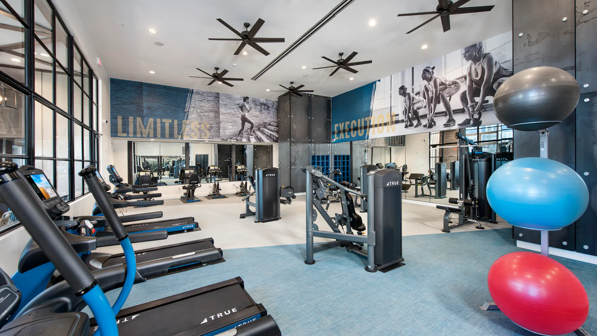 Downtown Decatur Apartments | AMLI Decatur