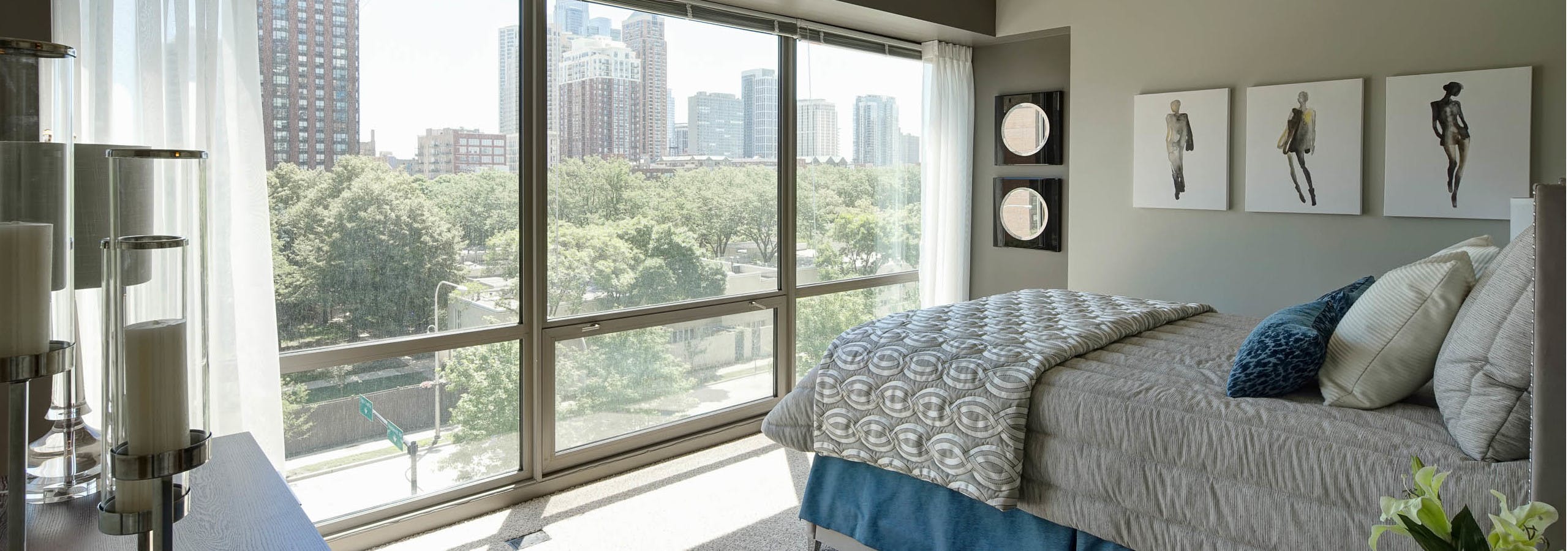 South Loop Studio, 1, 2 & 3 BR Apartments | AMLI 900