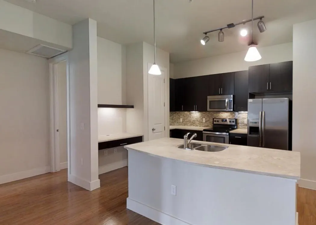 Lone Tree Apartments | AMLI RidgeGate