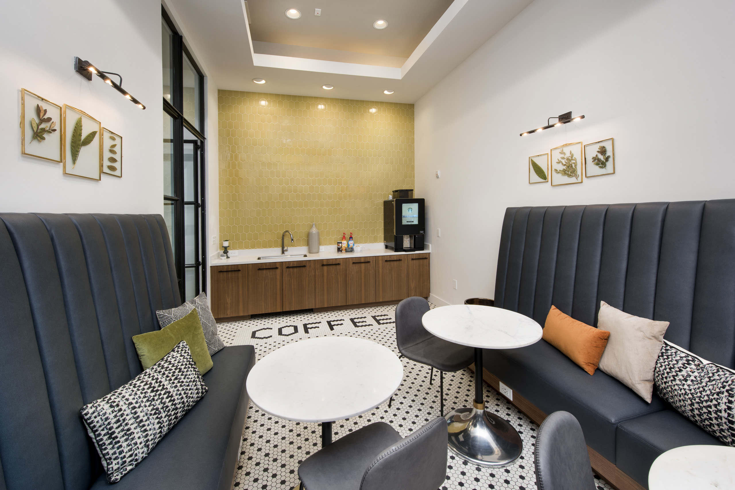 Luxury Apartments in Decatur GA | AMLI Decatur