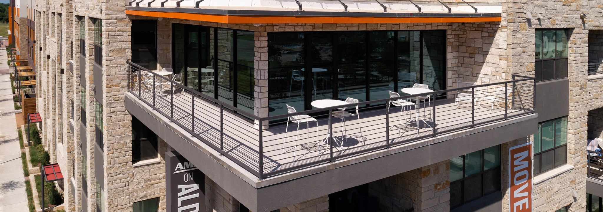 Amli On Aldrich Luxury Apartments In Mueller Austin Tx