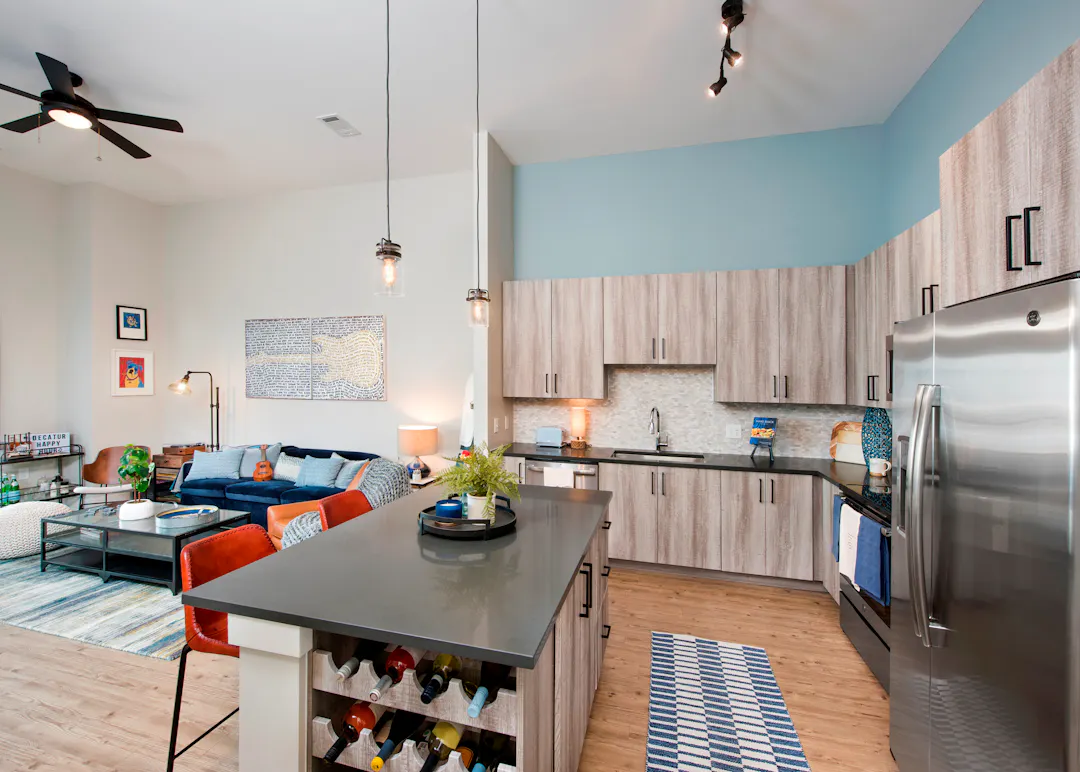 Apartments with Sky Lounge & Pool in Downtown Decatur | AMLI Decatur