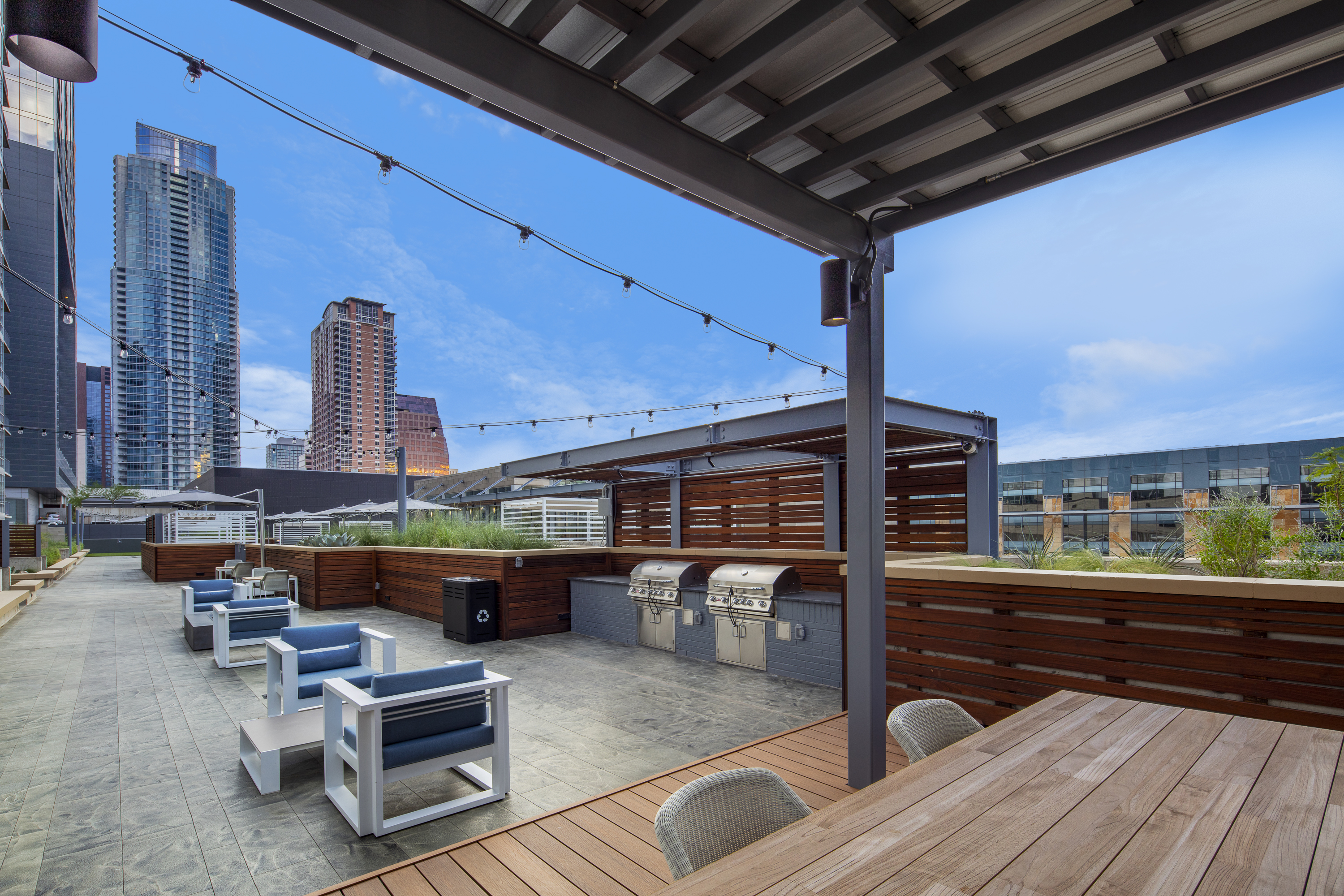 Downtown Austin High-rise Apartments | AMLI on 2ND