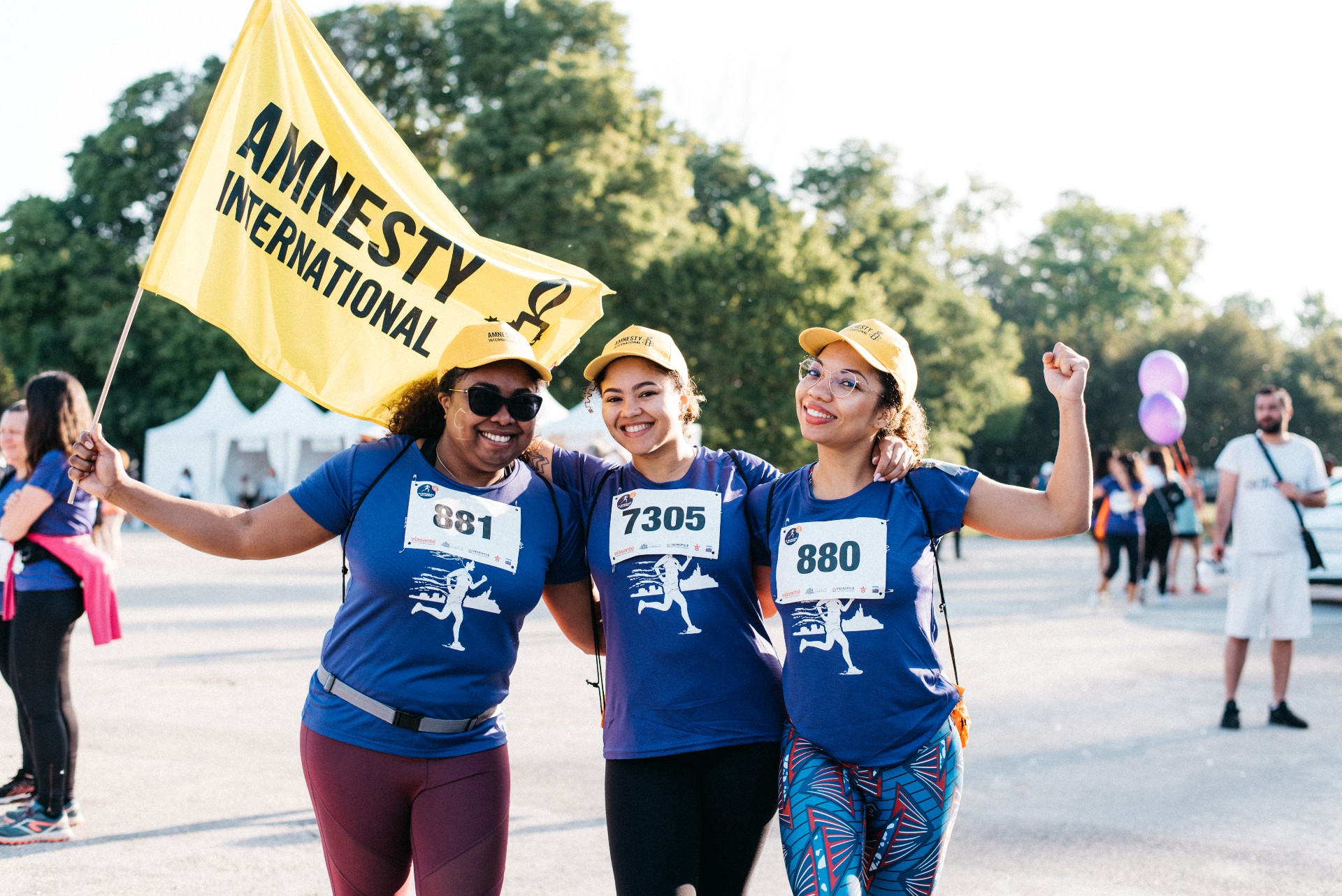 Des militantes d'Amnesty International lors de la Marseillaise des ...