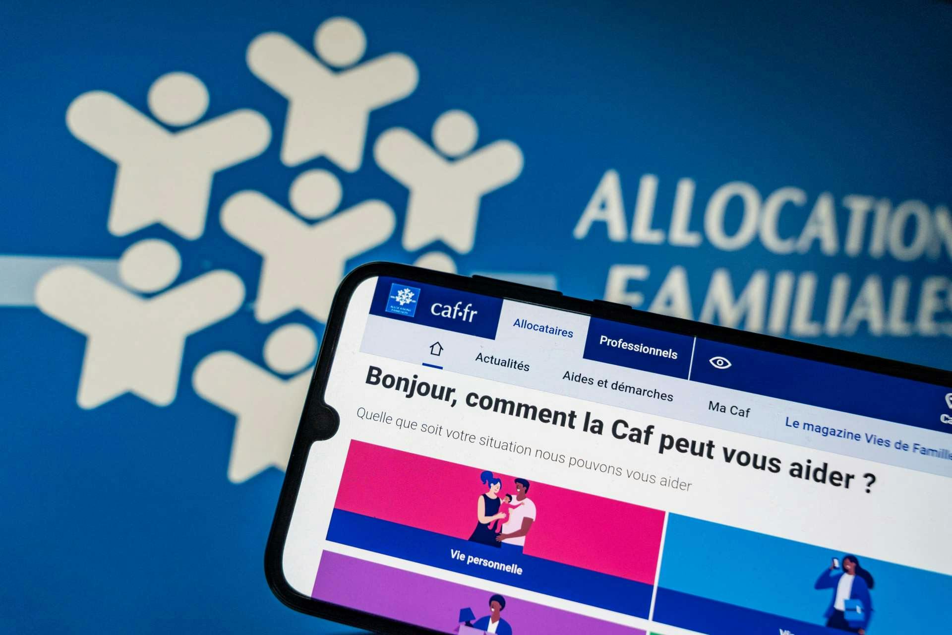 L'algorithme de notation de la CNAF attaqué devant le Conseil d'État par 15 organisations ...