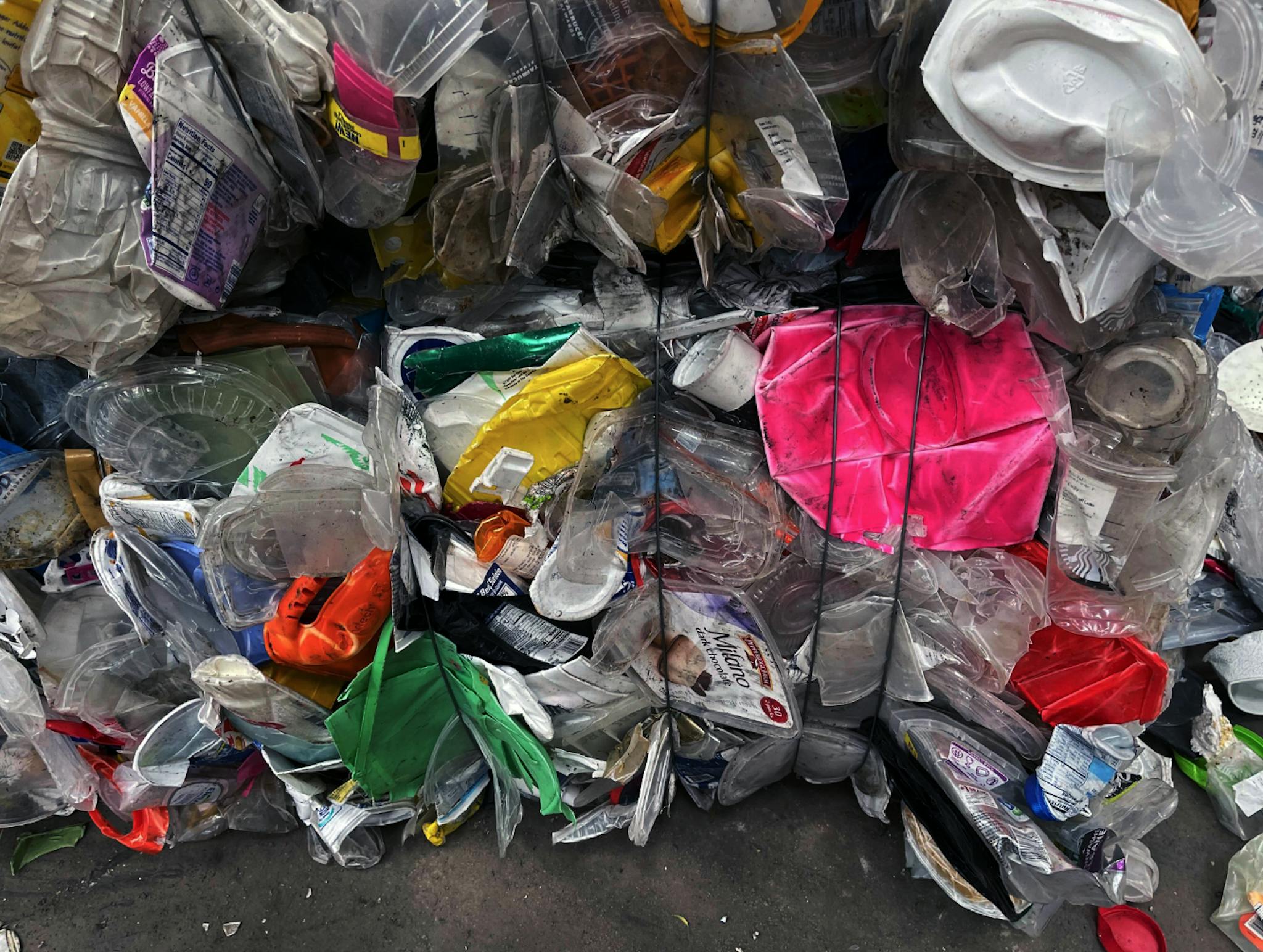 Automated Sorting System for Plastic | AMP