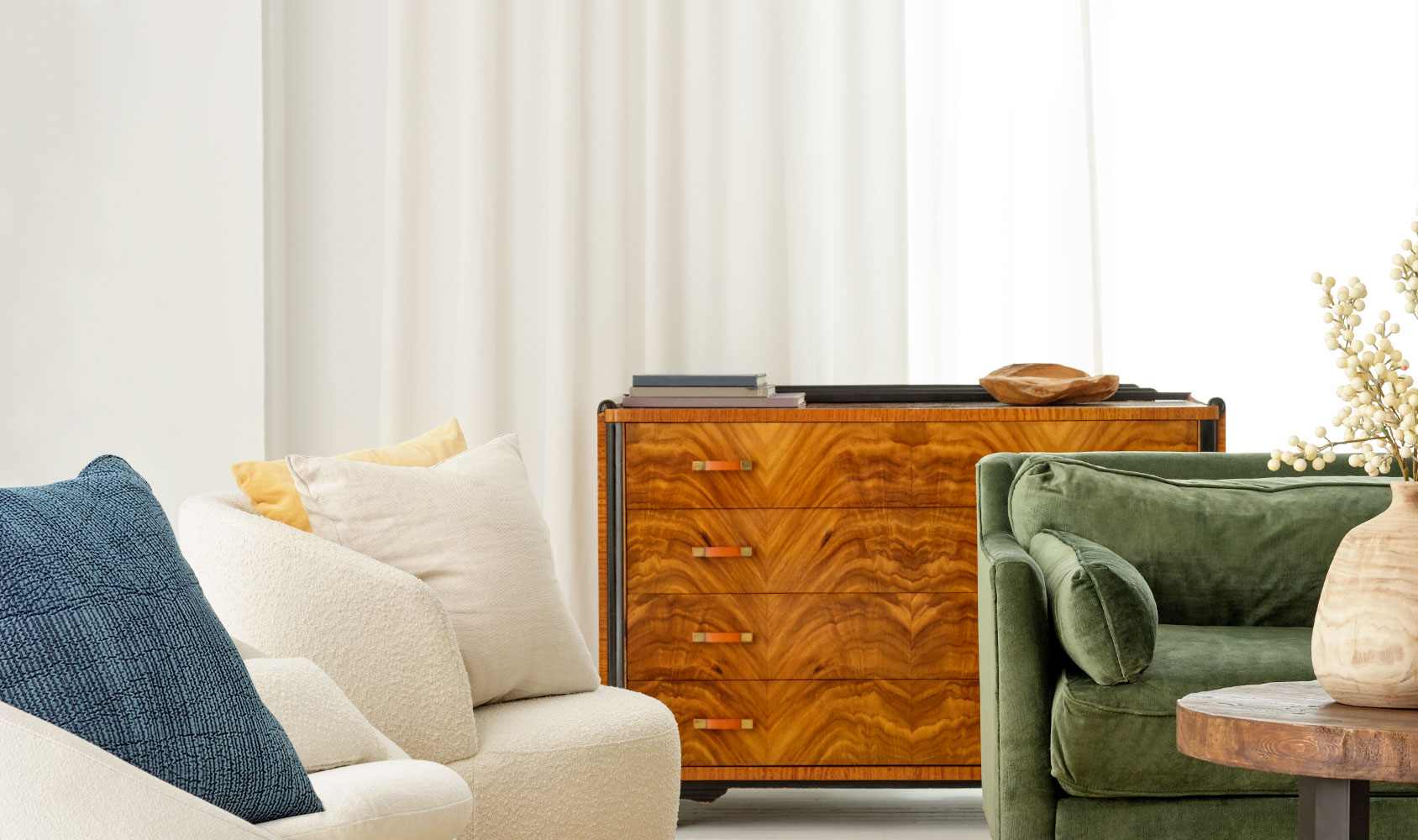 The easiest way to buy & sell furniture | AptDeco