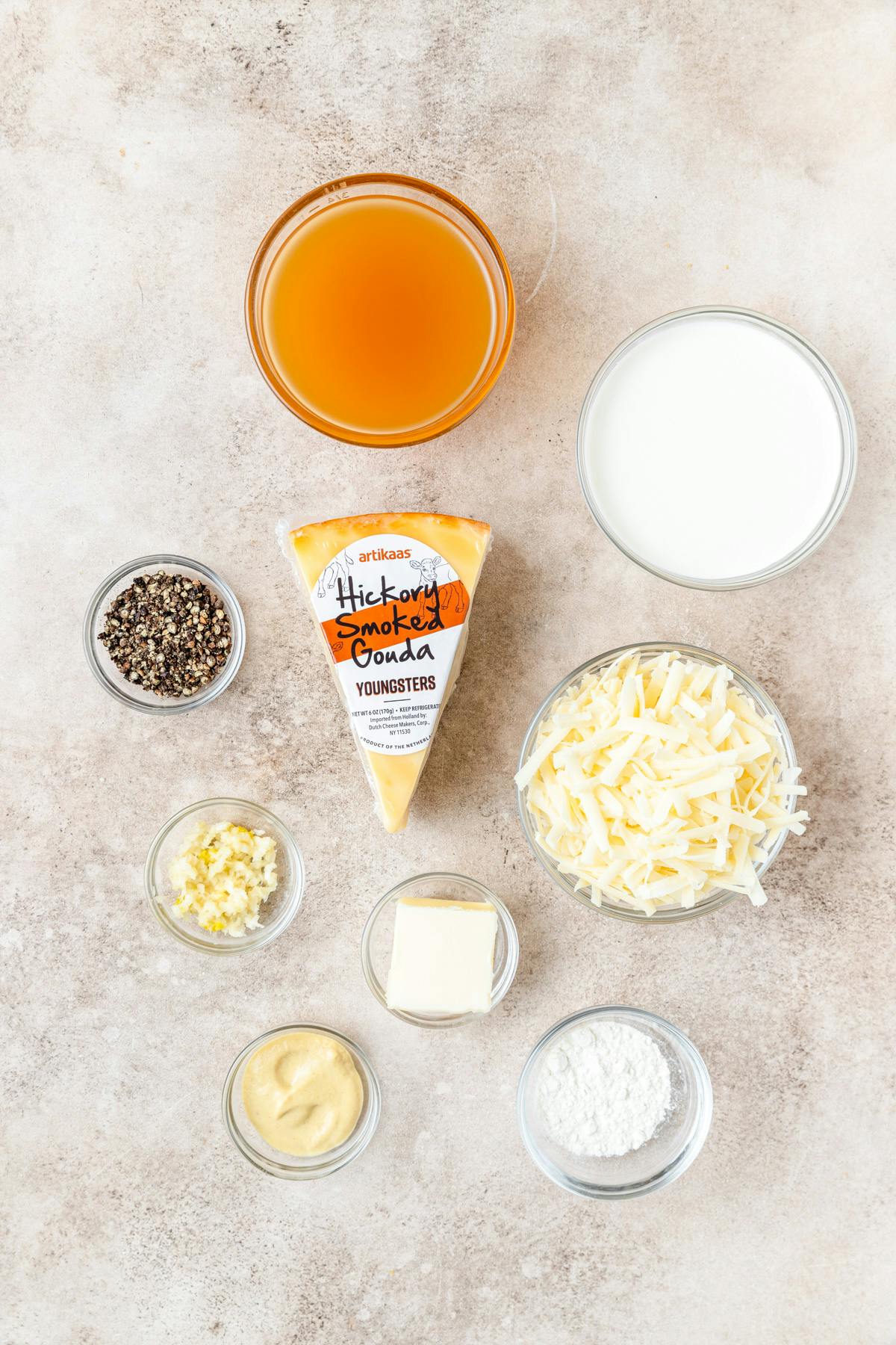 Creamy Smoked Gouda Steak Sauce - Artikaas