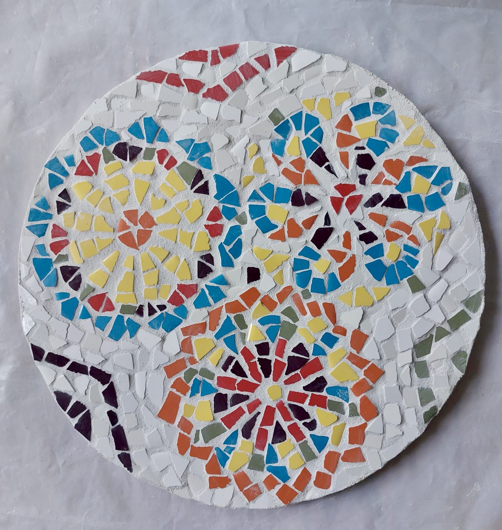 artsPlace - Mosaic Mandala workshop at artsPlace