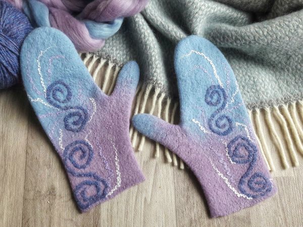 artsPlace - Mitten Making with Felt