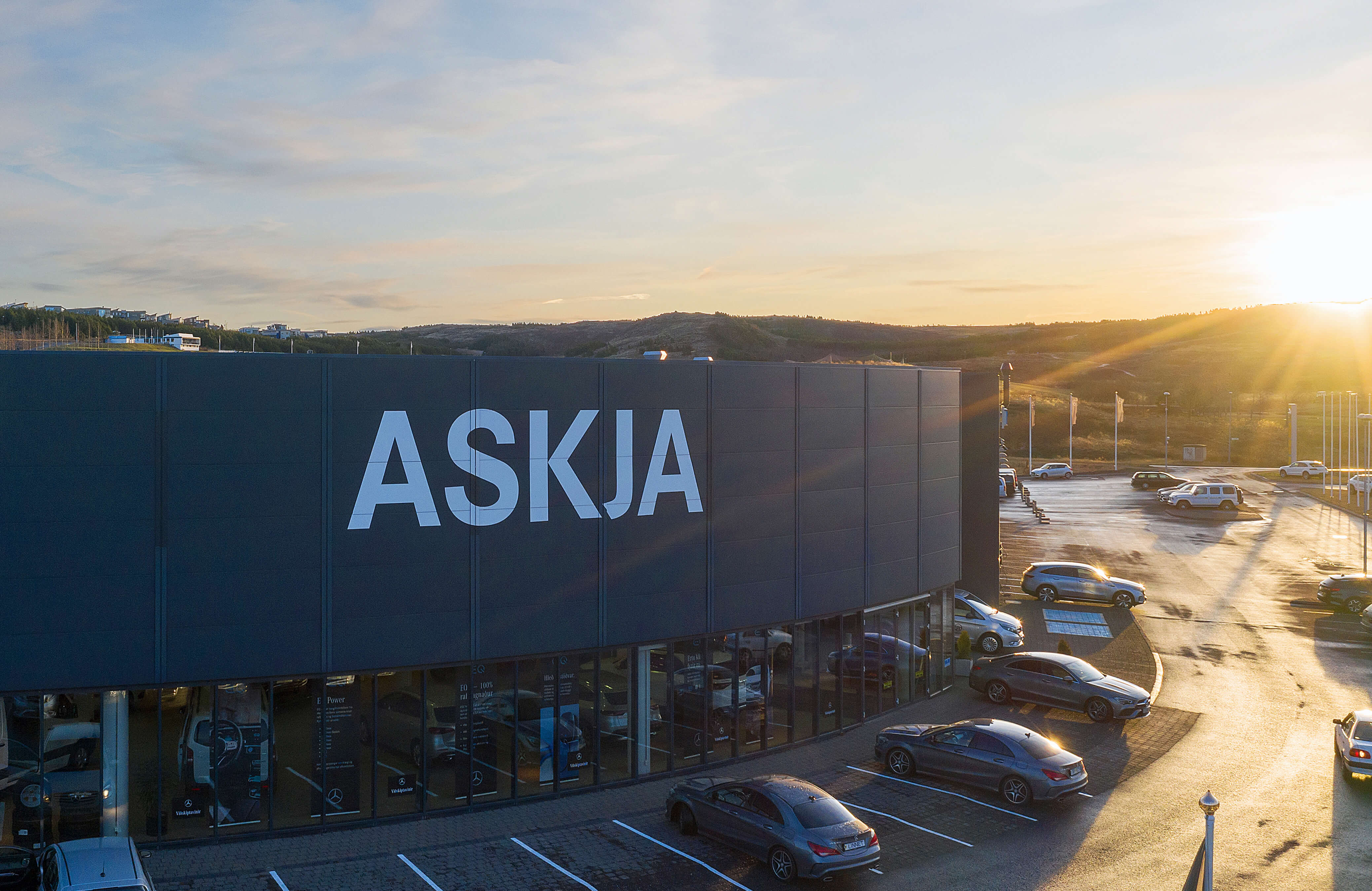 Straumurinn er í Öskju | Askja