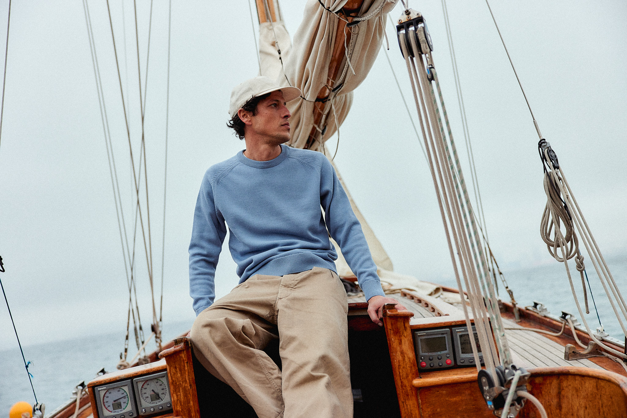 Le Pull Parfait d'Été - Asphalte