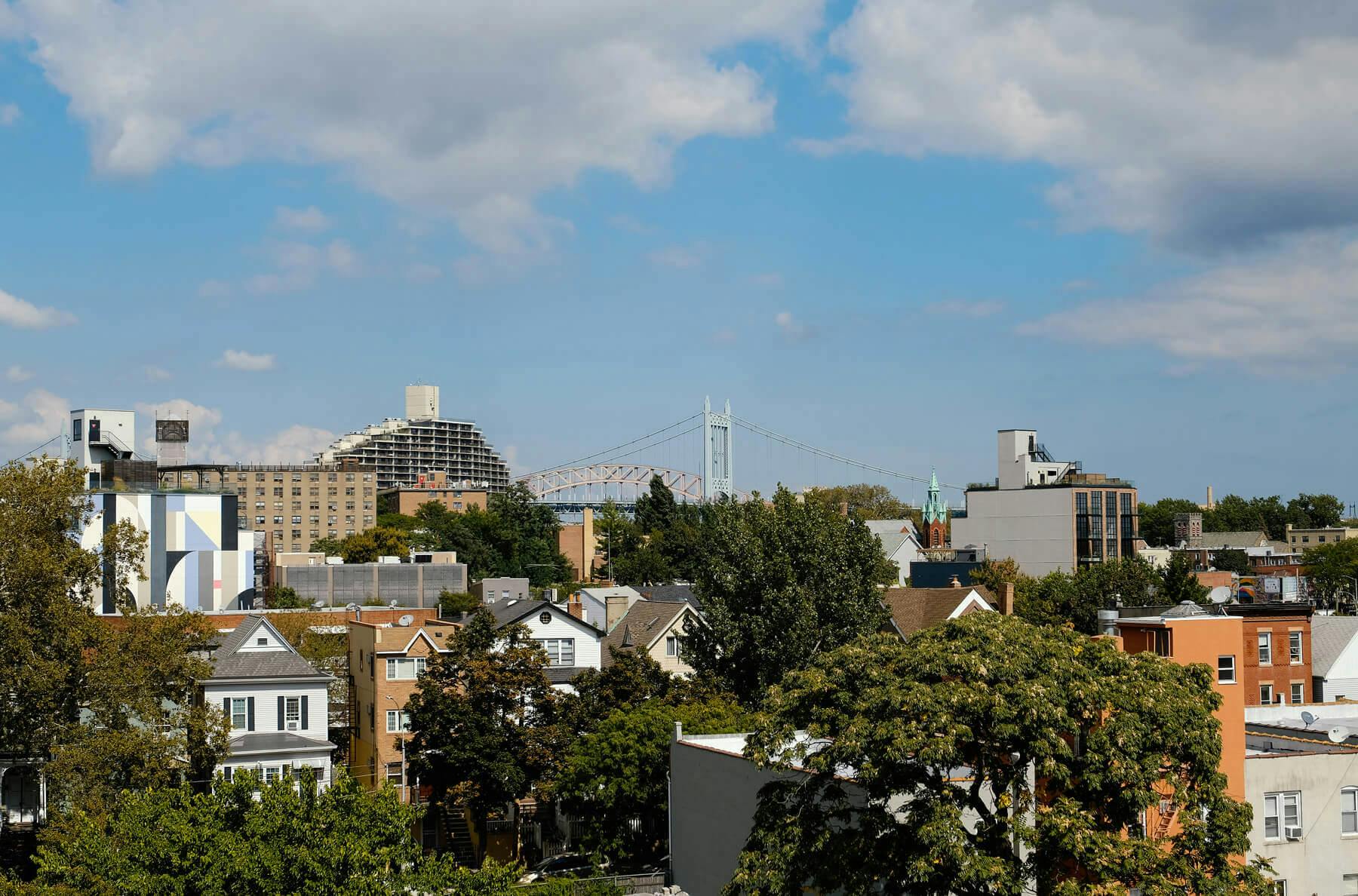 ASTORIA WEST | Views