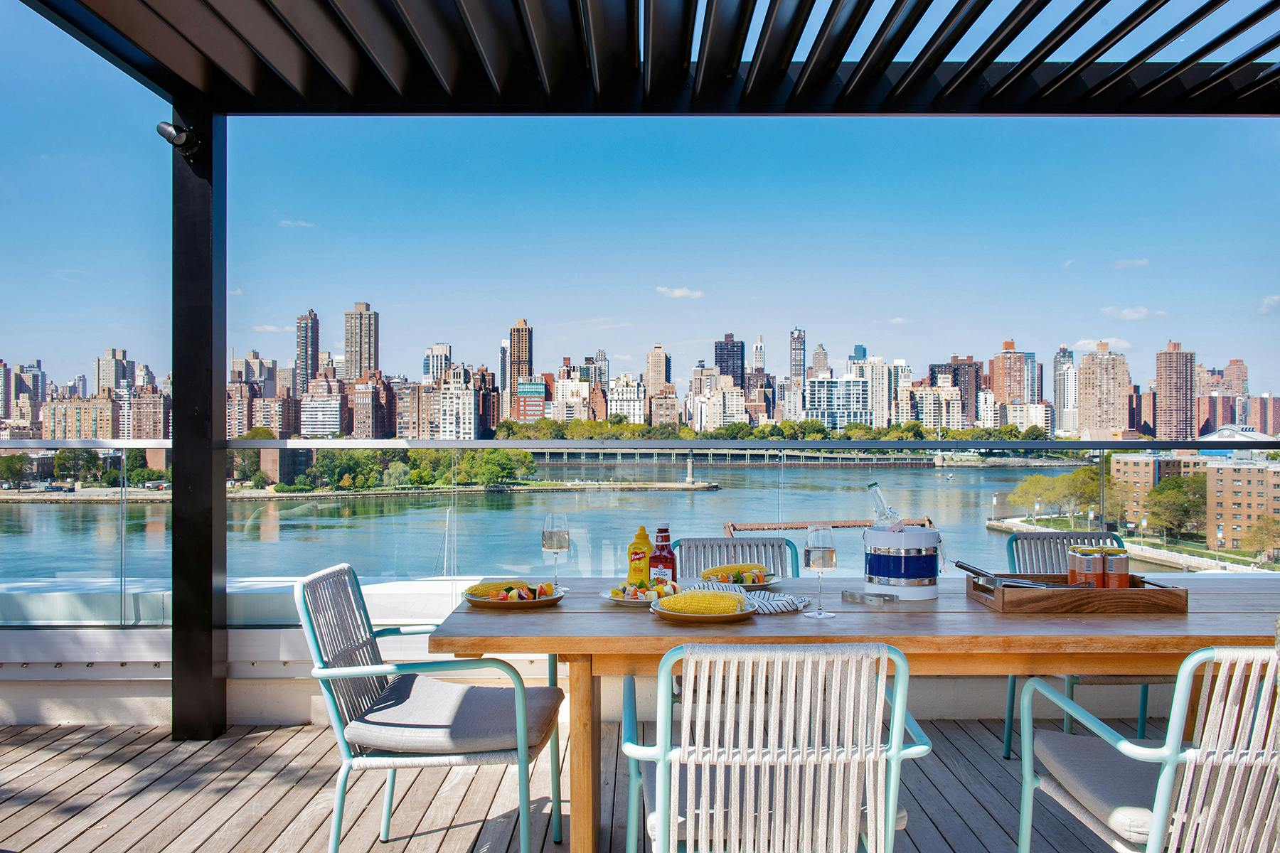 ASTORIA WEST | Amenities