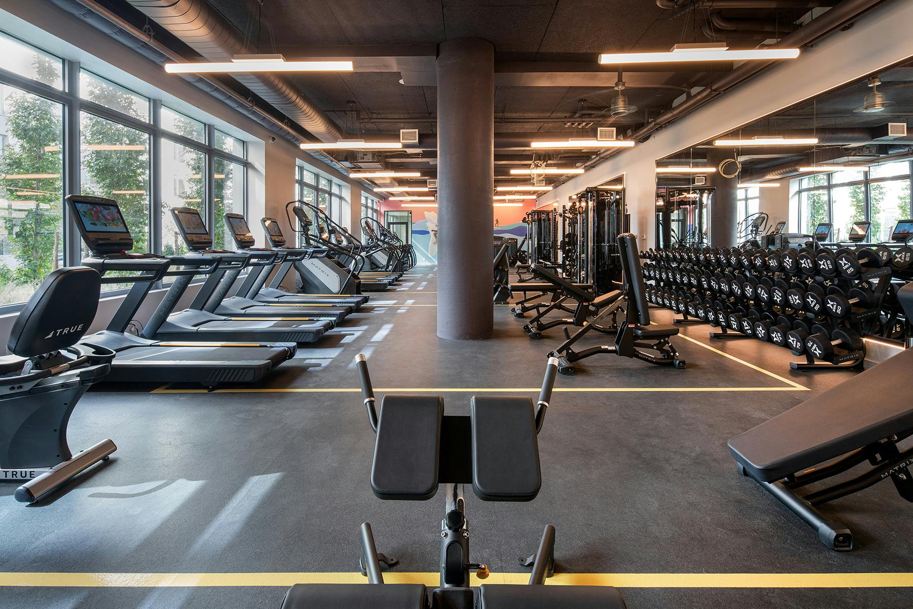 ASTORIA WEST | Amenities