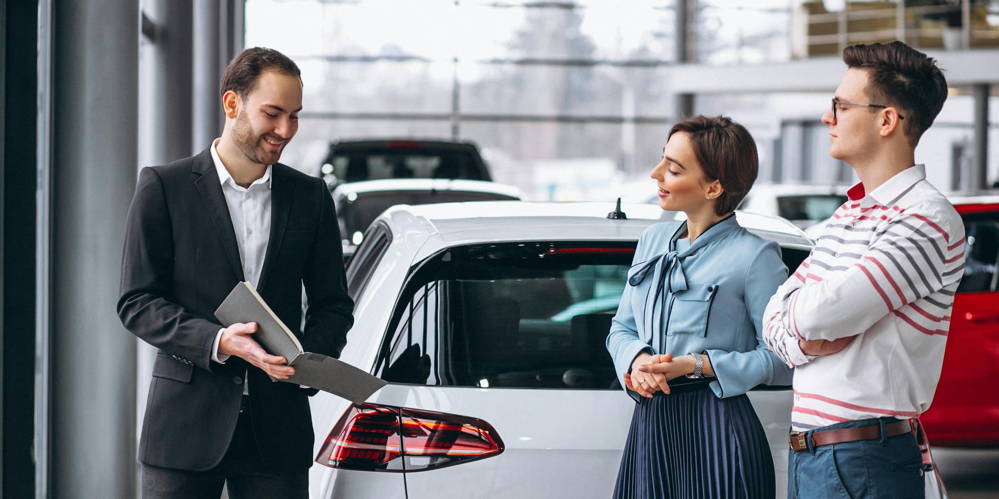 New Car Loan vs. Used Car Loan Interest Rates in Canada [2025]