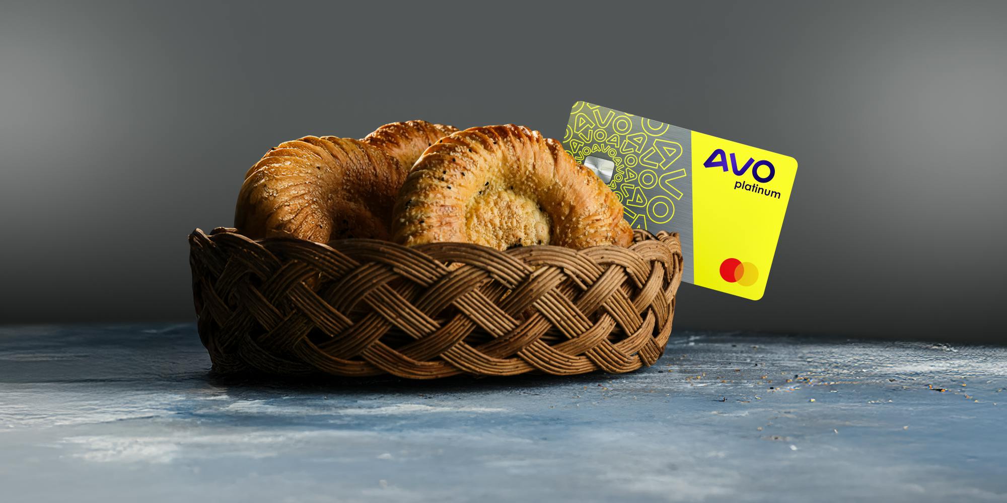 AVO platinum: бесплатный выпуск пластика и обслуживание по цене лепёшки