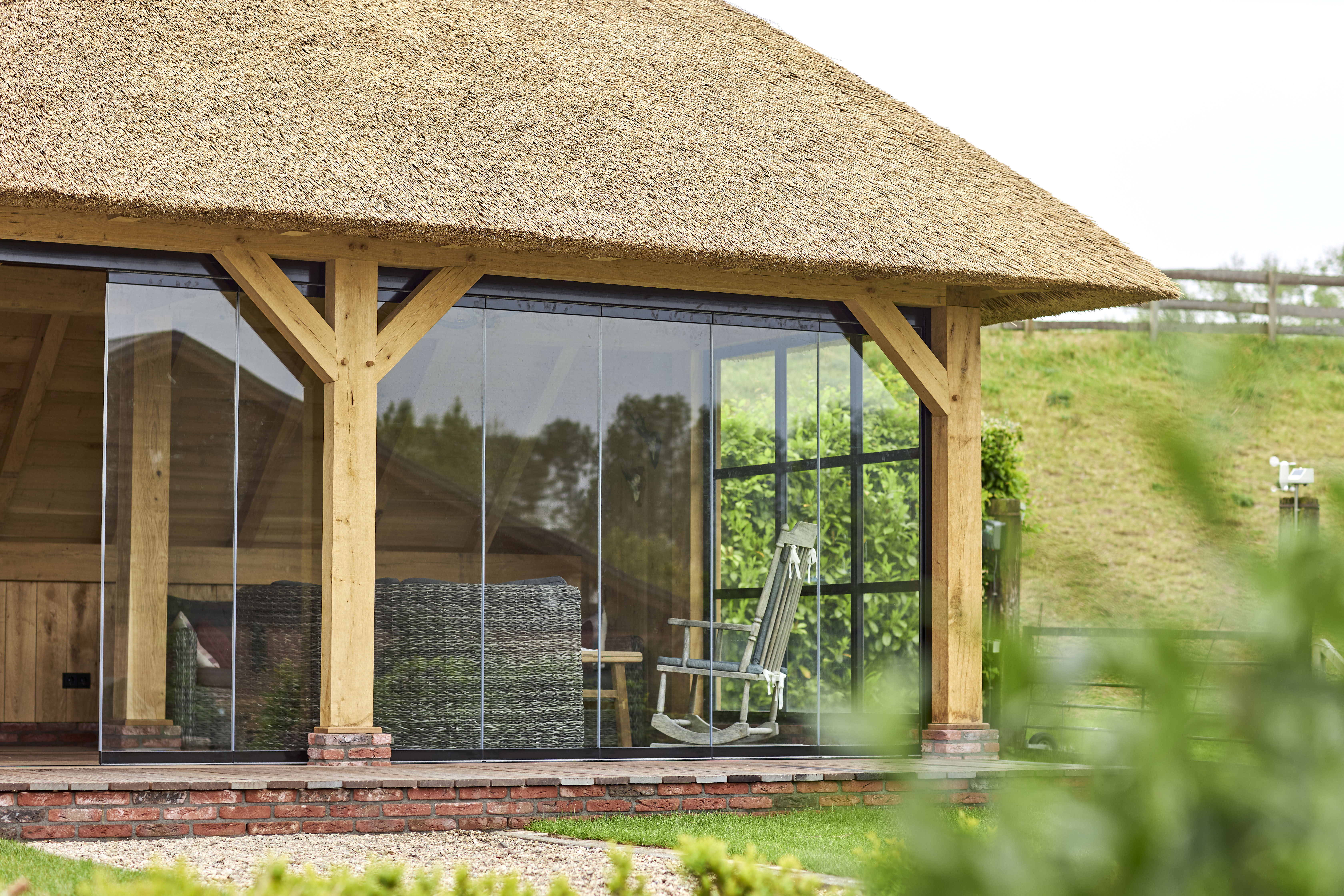 Glazen schuifwand opmeten: tips & juiste maten