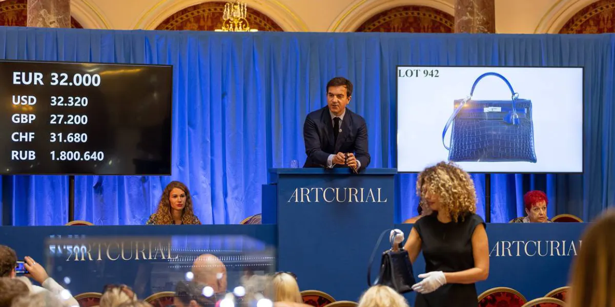 The Fashion Luxury Auction Trends to Know This Fall | Barnebys Magazine