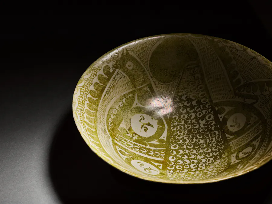 10 Questions to Sotheby's on Collecting Islamic Art | Barnebys Magazine