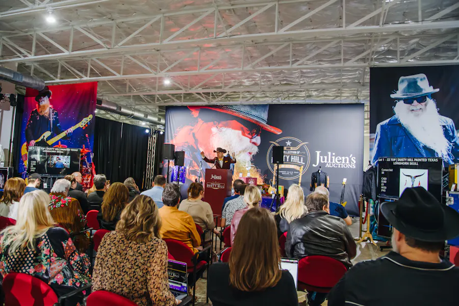 Interview: Darren Julien on the Magic of Music Memorabilia | Barnebys ...