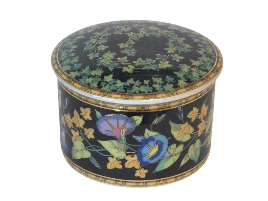 Rosenthal Meets Versace: An Opulent Collaboration | Barnebys Magazine