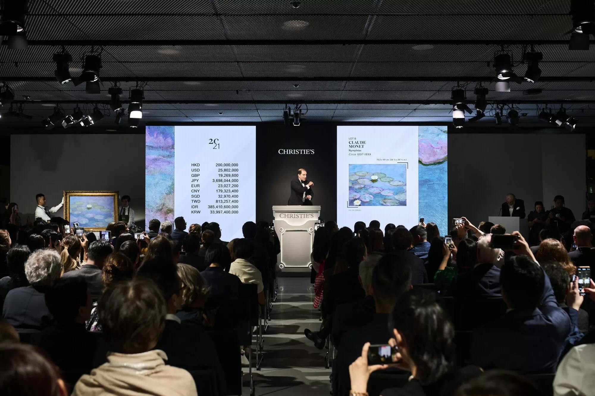 Monet's Seminal Nymphéas Debuts at £24 Million in Hong Kong Monet's Seminal Nymphéas Debuts at £24 Million in Hong Kong